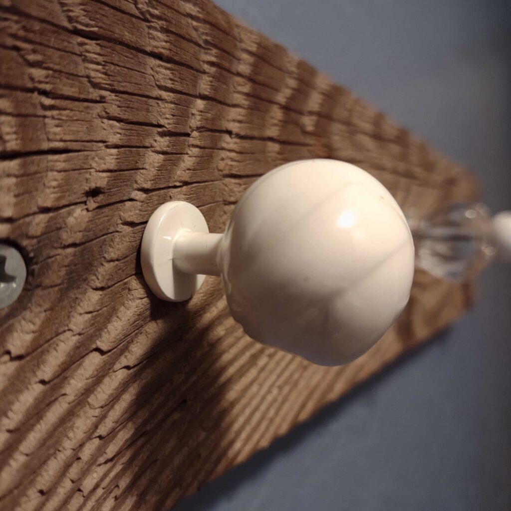DIY Drawer Pull Knob Rack | Rick's Hobby Garage